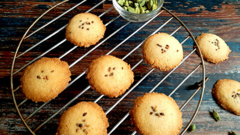 Crisp & Buttery Cardamom Cookies Recipe - Mads' Cookhouse