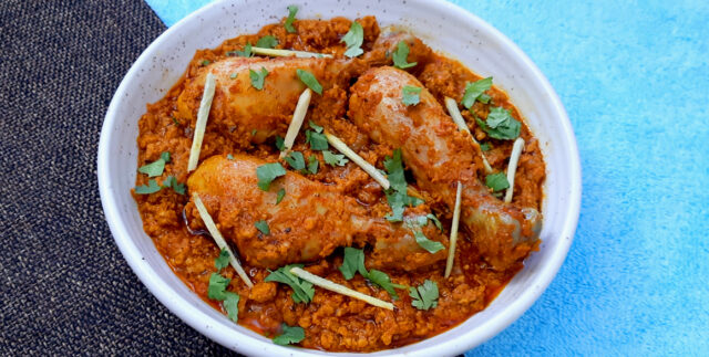 Chicken Rara (Chicken in Mince Gravy) Recipe - Mads' Cookhouse