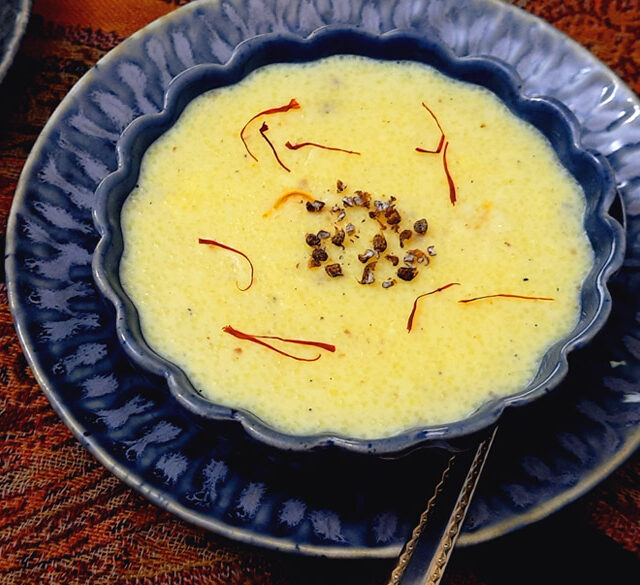 Kong Phirin | Kashmiri Saffron Semolina Phirni (Nut Free) Recipe - Mads ...