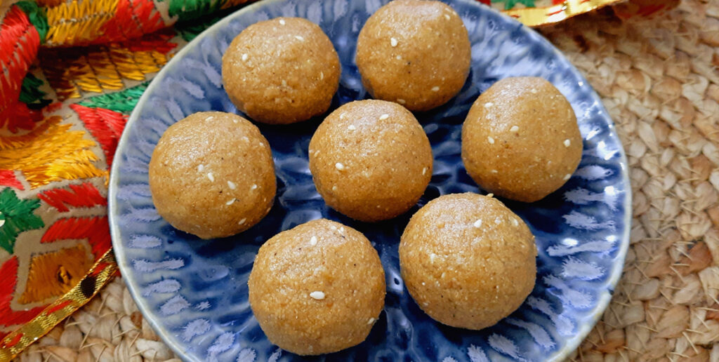 Til ke Ladoo Nut-Free (Sesame Seeds Ladoo) Recipe - Mads' Cookhouse