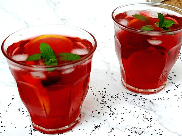 20 Delightful Edible Flowers To Add To Your Kitchen - Mads' Cookhouse